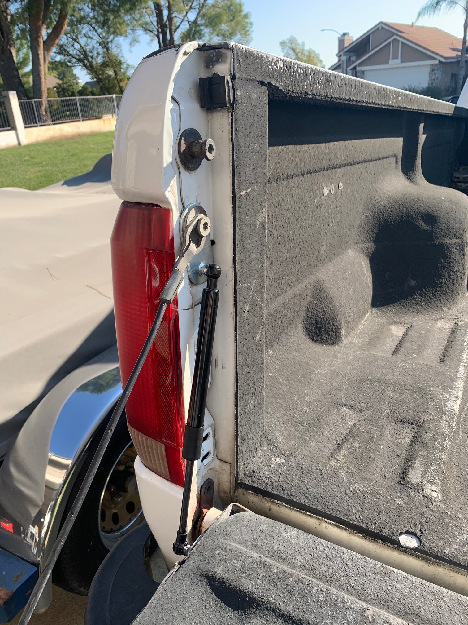 OBS Ford truck tailgate assist kit – Gerber Designs